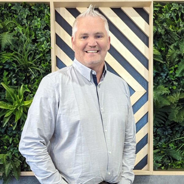 Meet the Team - Wolf Laundry